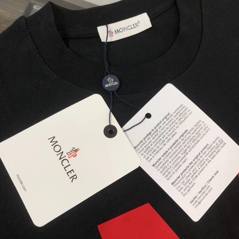 Economical Moncler T-Shirts