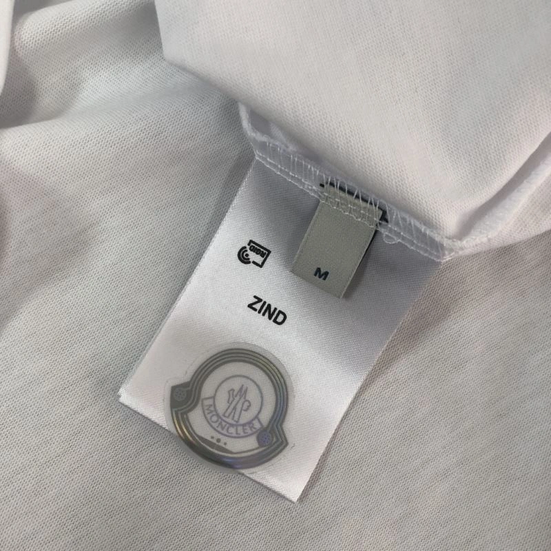 Low-cost Moncler T-Shirts
