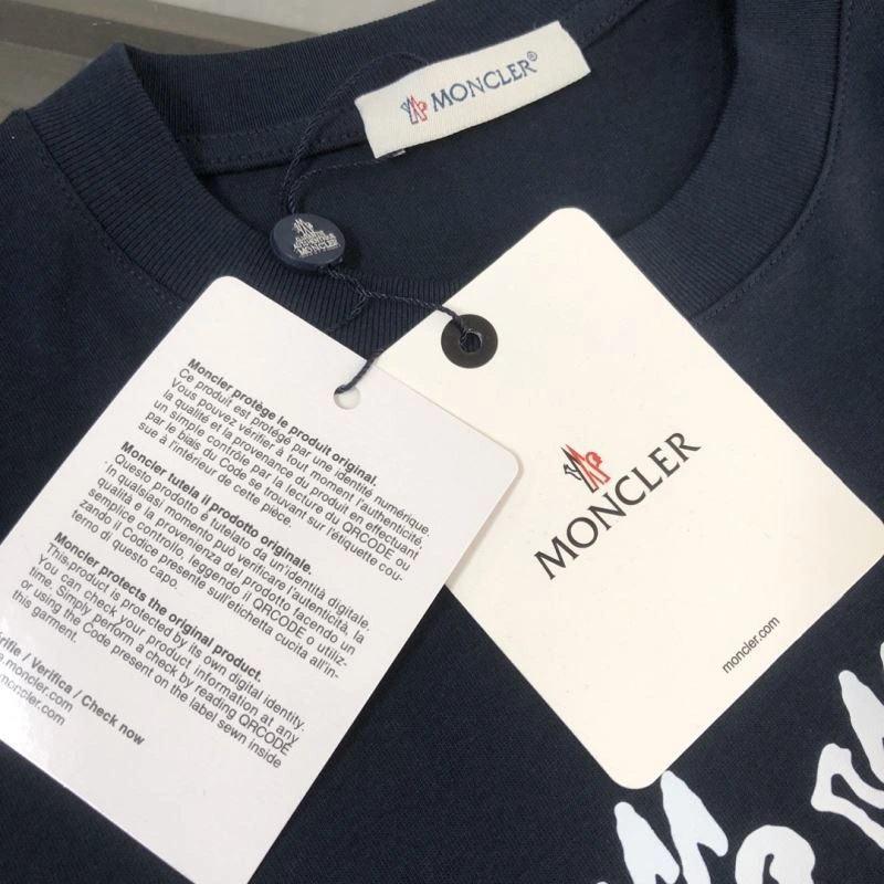 Top match Moncler T-Shirts