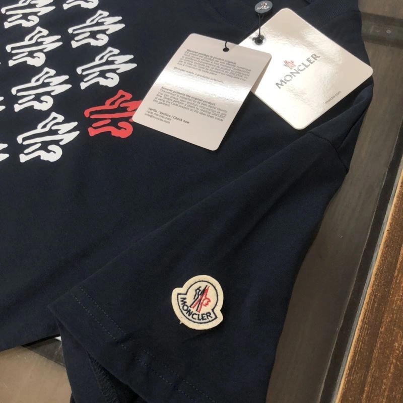Top match Moncler T-Shirts