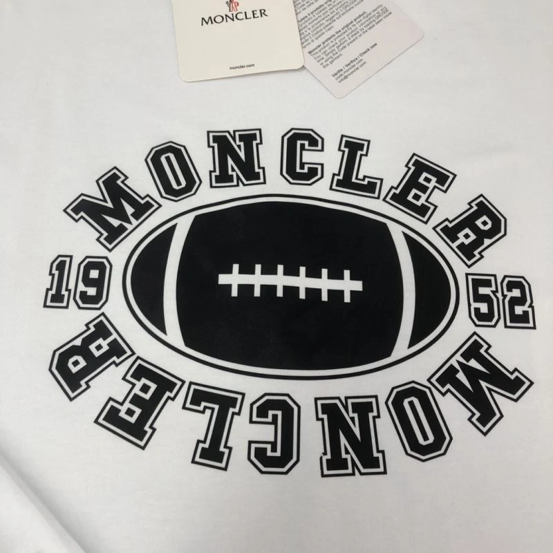 Indistinguishable Moncler T-Shirts