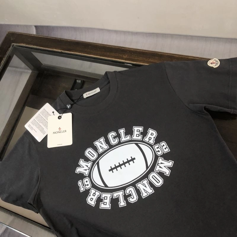 Accurate model Moncler T-Shirts