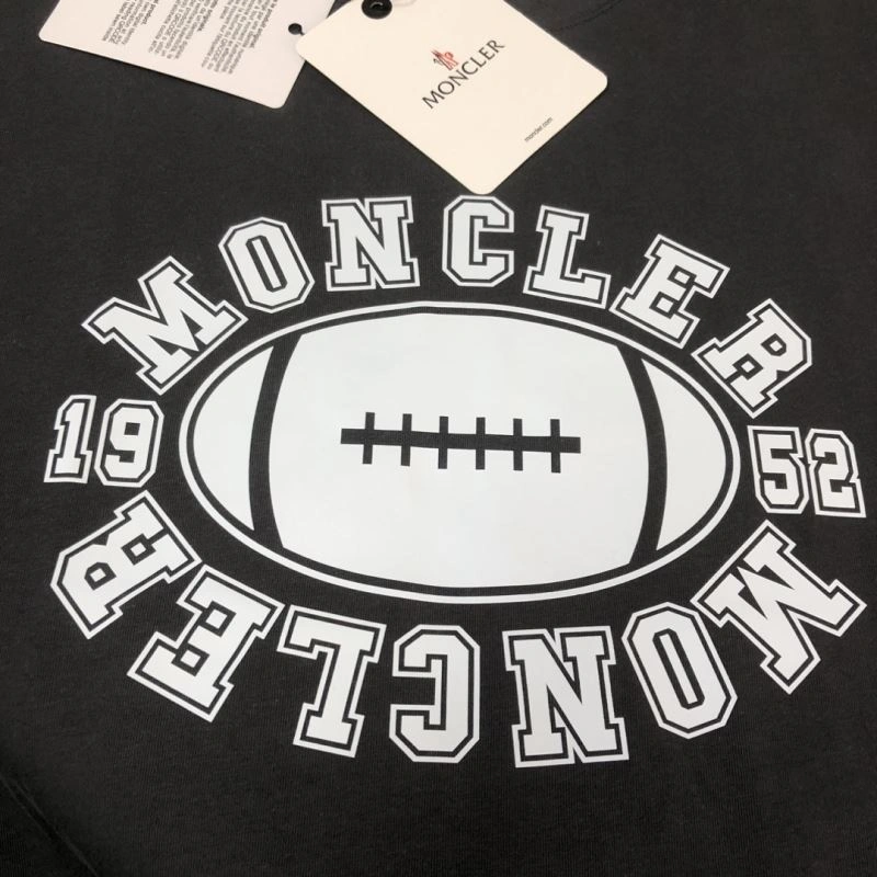 Accurate model Moncler T-Shirts