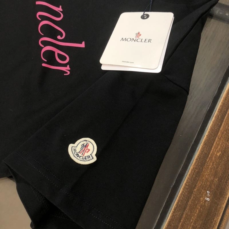 Discounted Moncler T-Shirts