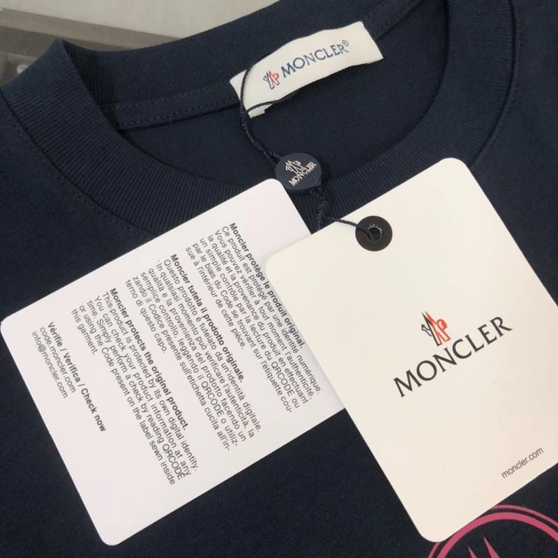 Brand-original Moncler T-Shirts