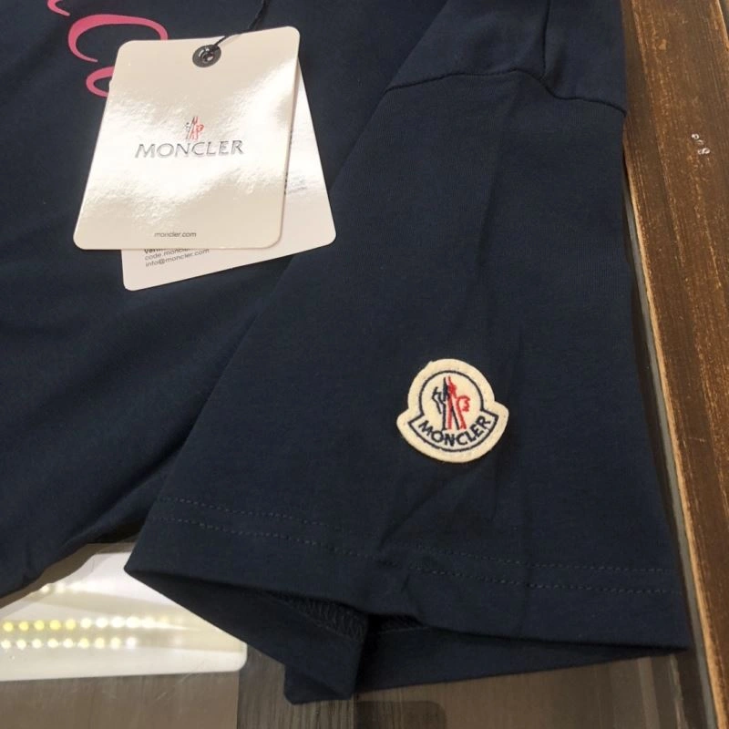 Brand-original Moncler T-Shirts