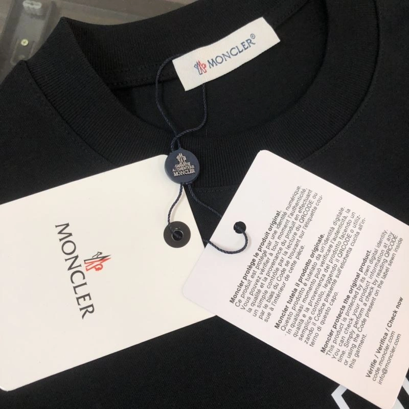 Legit Moncler T-Shirts