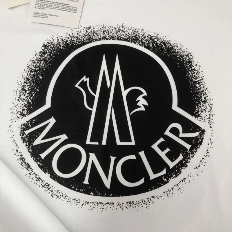 High fidelity Moncler T-Shirts
