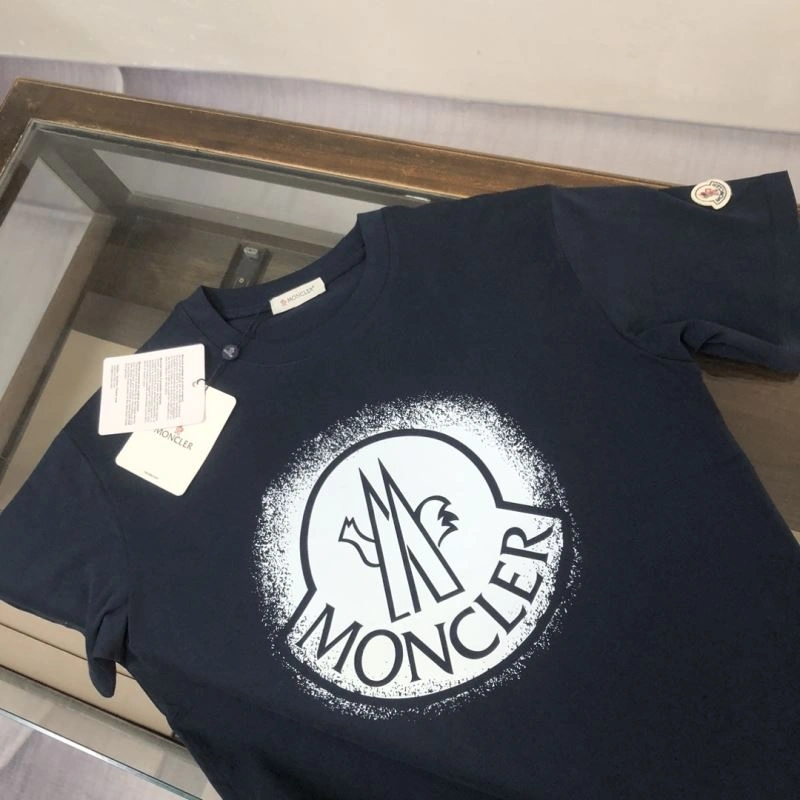 Accurate model Moncler T-Shirts