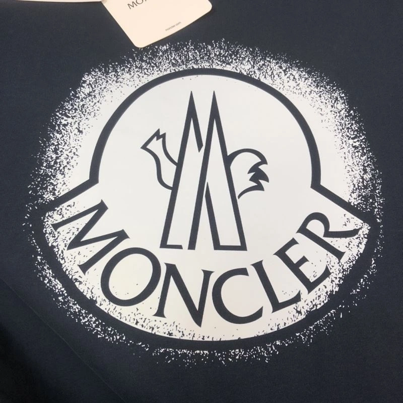 Accurate model Moncler T-Shirts
