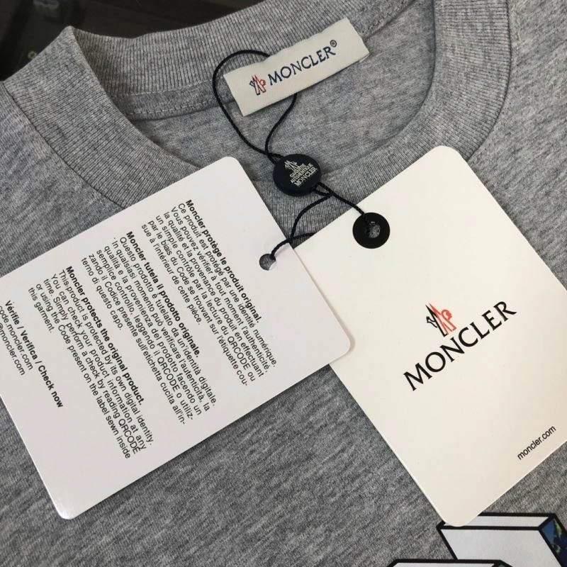Exact replica Moncler T-Shirts