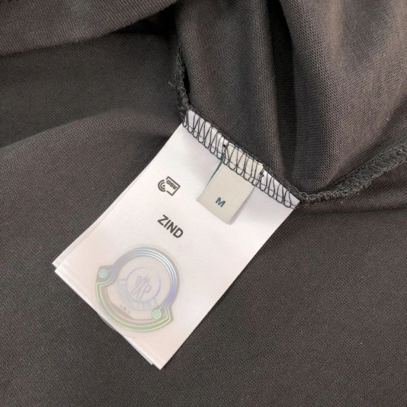 Brand-original Moncler T-Shirts