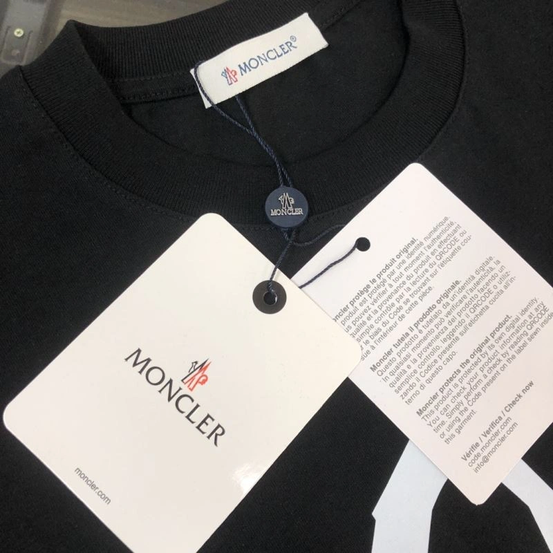 Brand-original Moncler T-Shirts