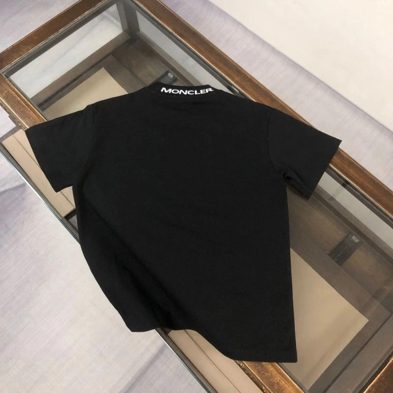Factory-made Moncler T-Shirts