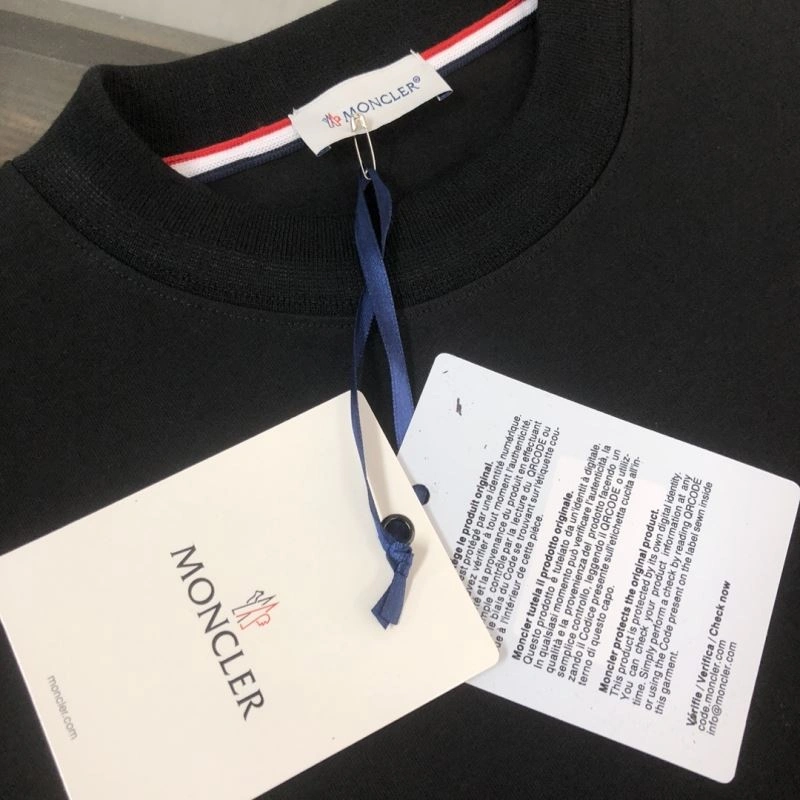 Factory-made Moncler T-Shirts