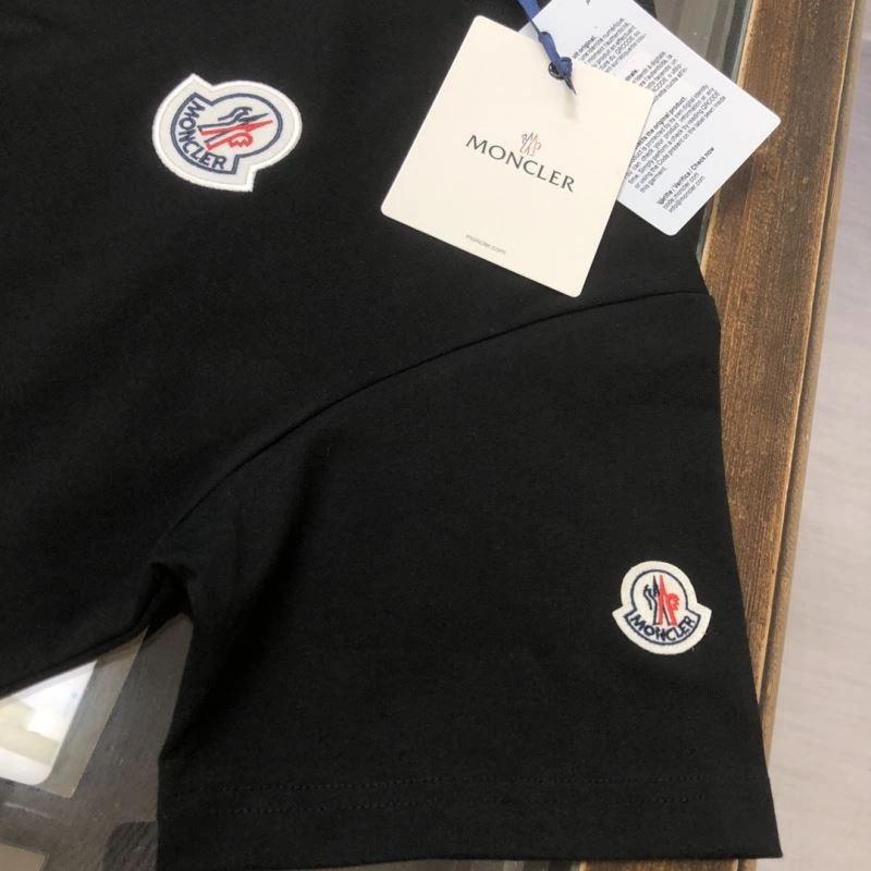 Factory-made Moncler T-Shirts