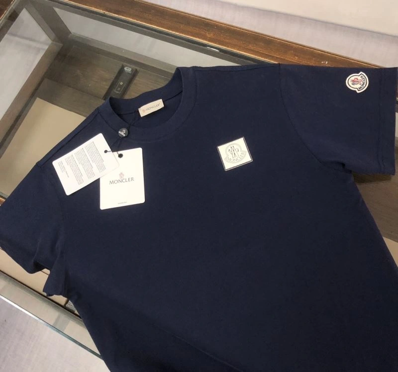 High fidelity Moncler T-Shirts