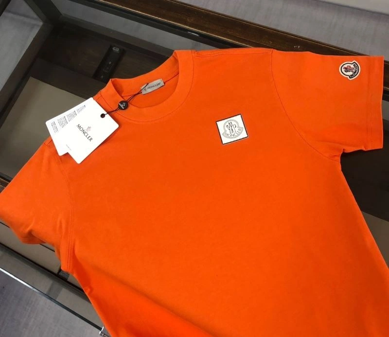 Top mirror Moncler T-Shirts
