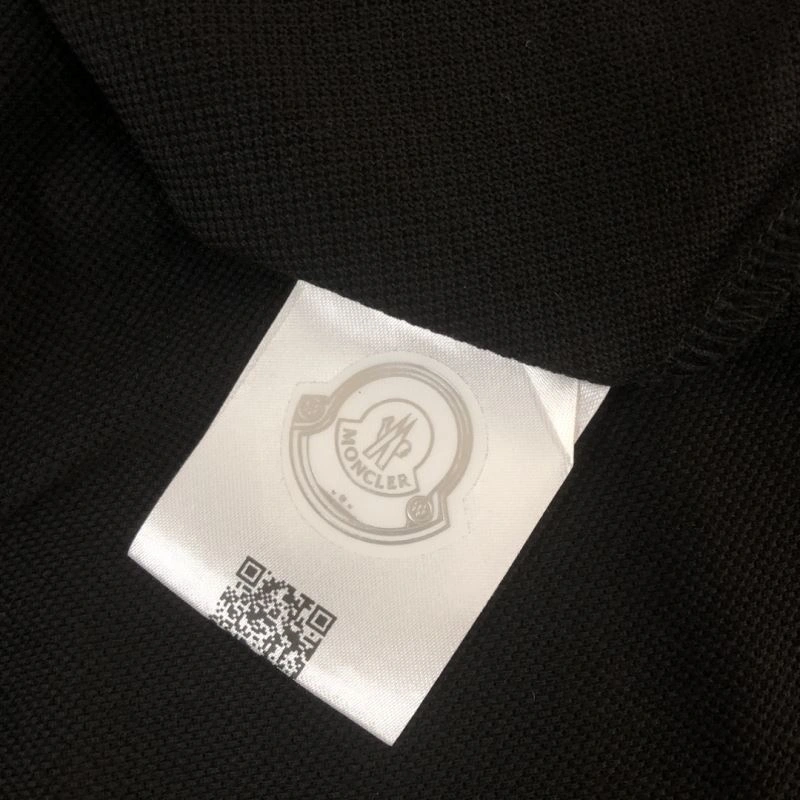 Cut-rate Moncler T-Shirts