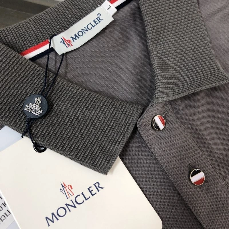 Factory-made Moncler T-Shirts