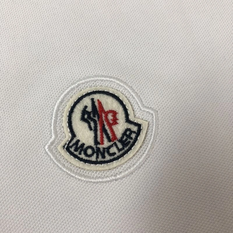 Bargain Moncler T-Shirts