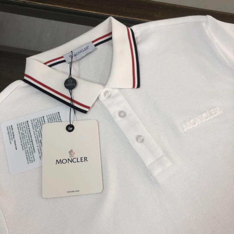 Bargain Moncler T-Shirts
