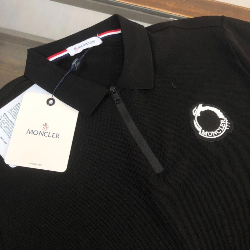 Cut-rate Moncler T-Shirts