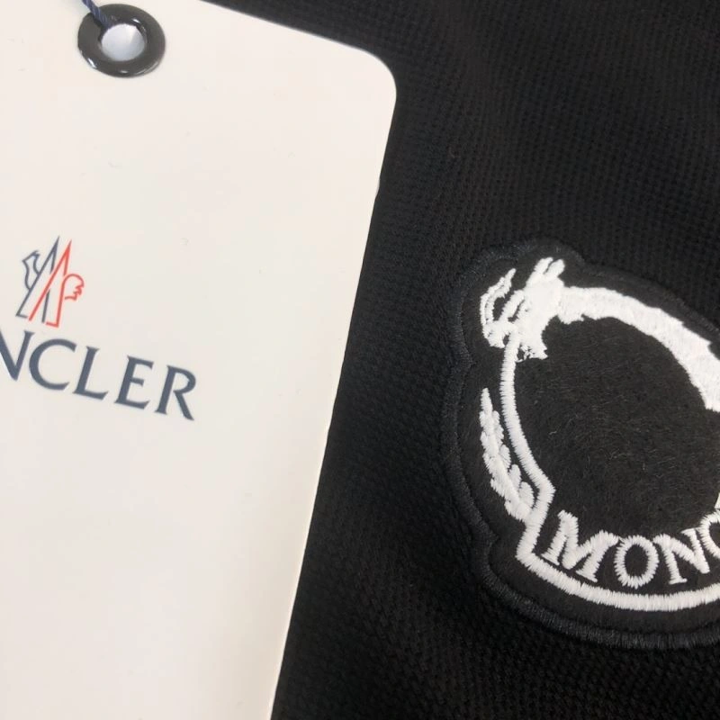 Cut-rate Moncler T-Shirts