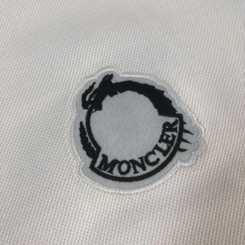 Bargain Moncler T-Shirts