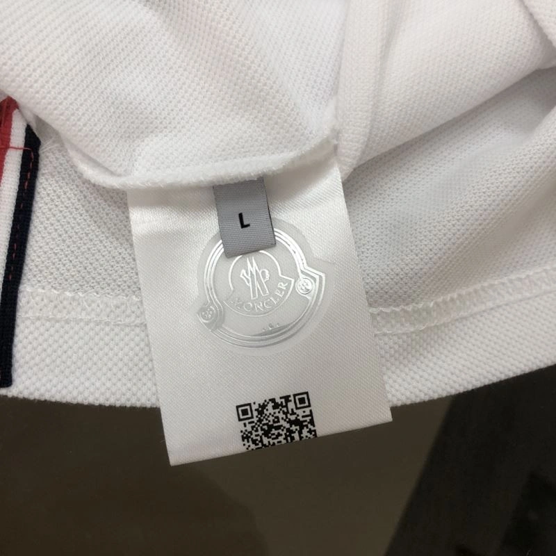 Bargain Moncler T-Shirts