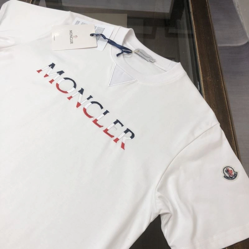 Cut-rate Moncler T-Shirts