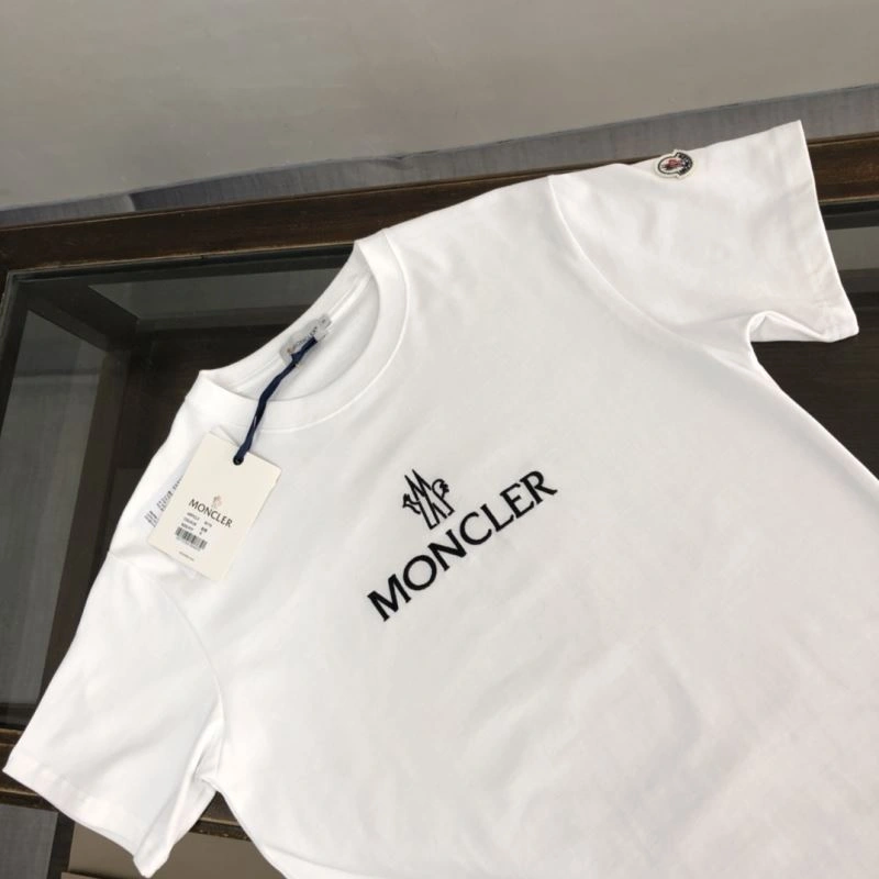 Brand-authenticated Moncler T-Shirts