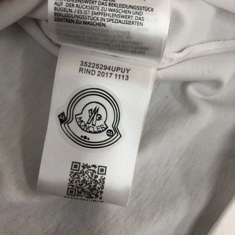 Brand-authenticated Moncler T-Shirts