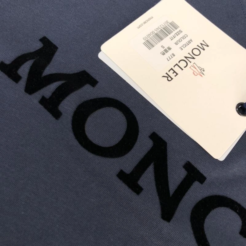 Brand-authenticated Moncler T-Shirts