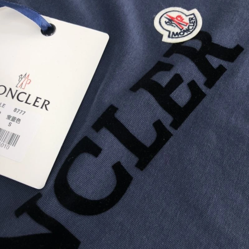 Brand-authenticated Moncler T-Shirts