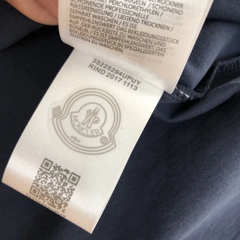 Brand-authenticated Moncler T-Shirts