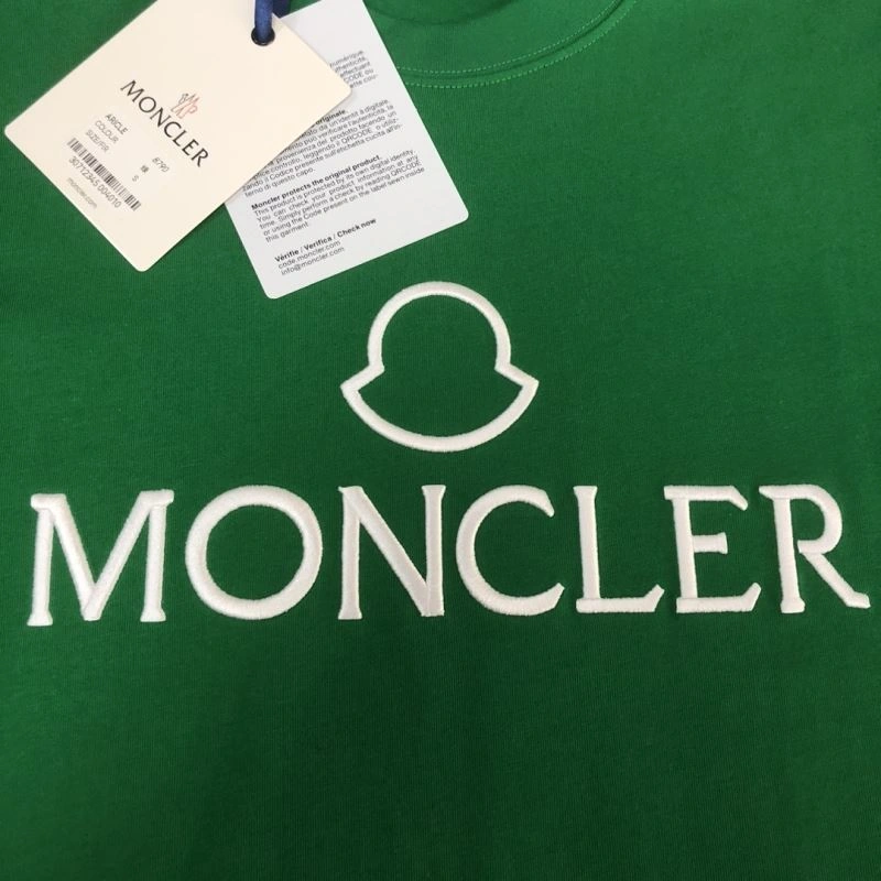 Brand-authenticated Moncler T-Shirts