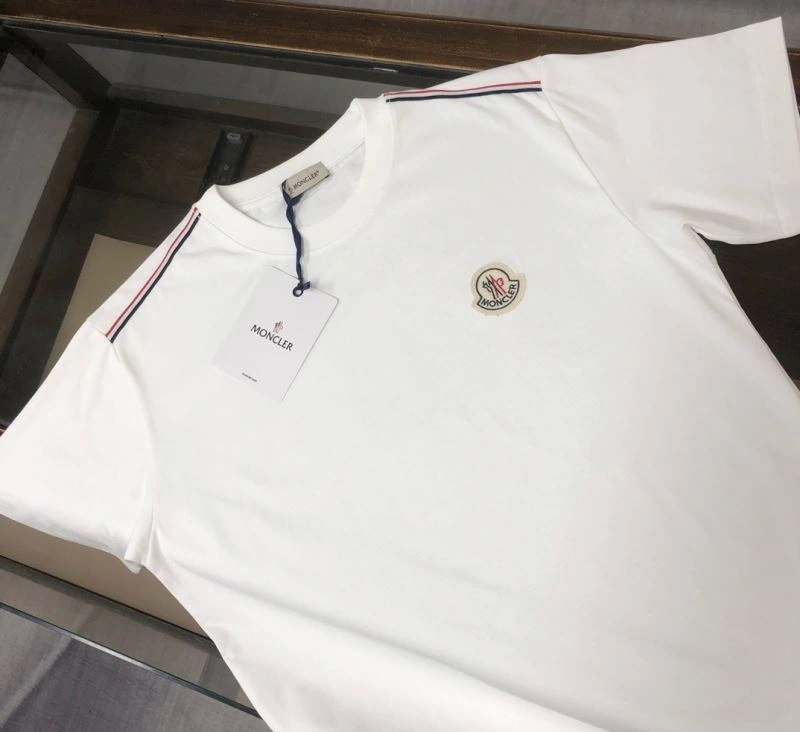 Bargain Moncler T-Shirts