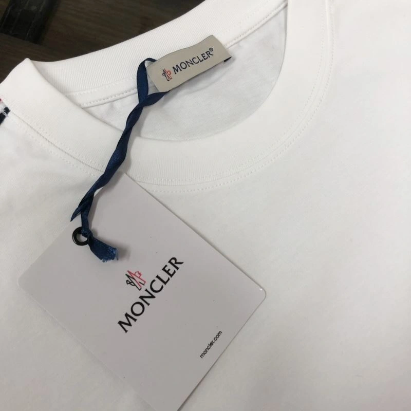 Bargain Moncler T-Shirts