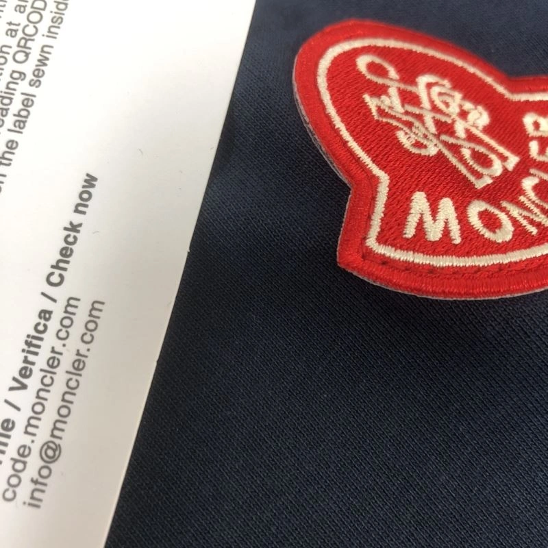 Low-cost Moncler T-Shirts