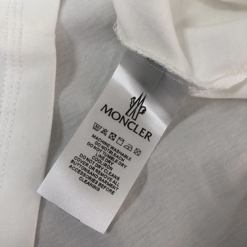 High fidelity Moncler T-Shirts