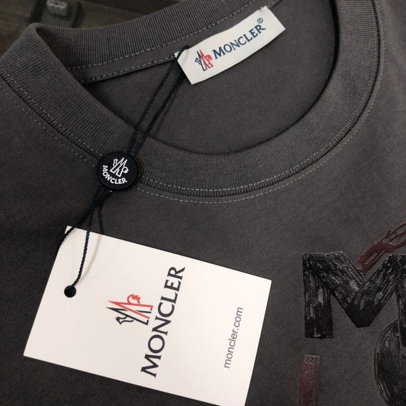 High fidelity Moncler T-Shirts