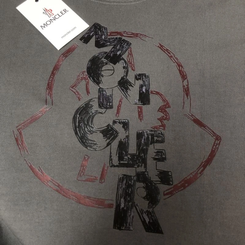 High fidelity Moncler T-Shirts