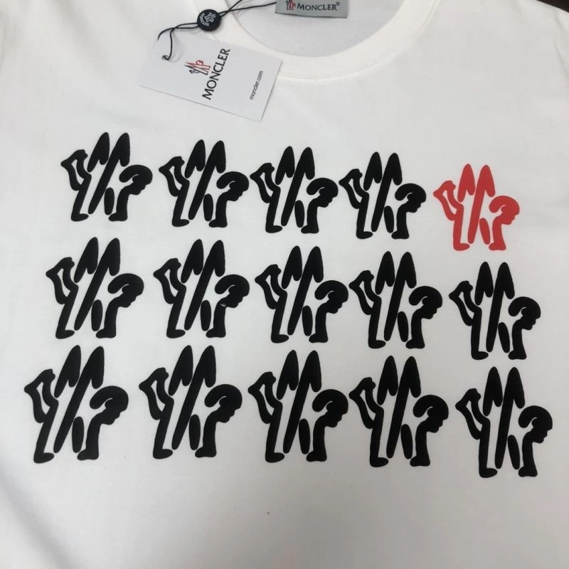 Perfect replica Moncler T-Shirts