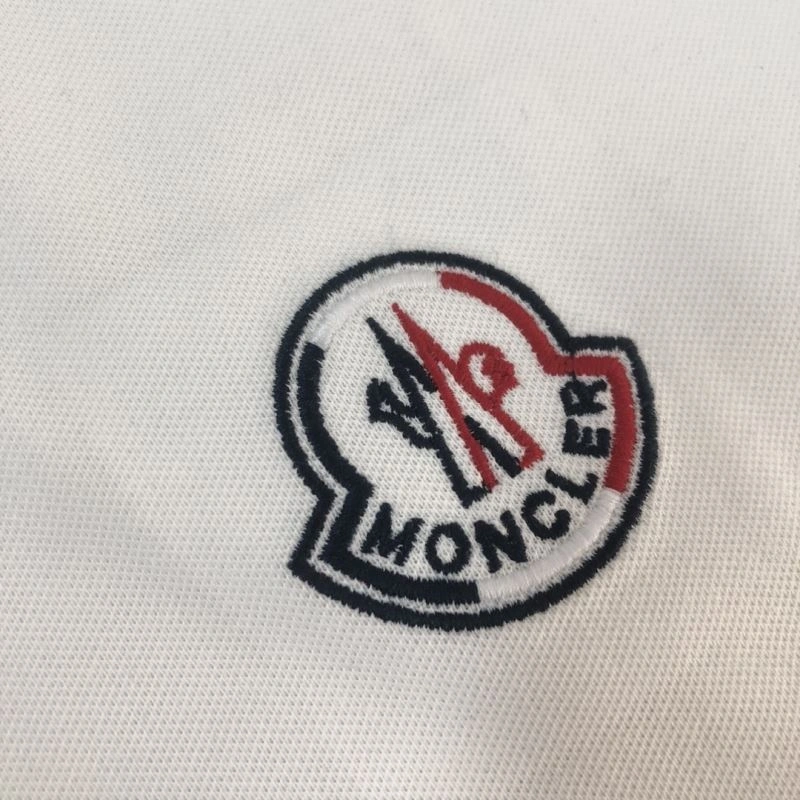 Low-cost Moncler T-Shirts