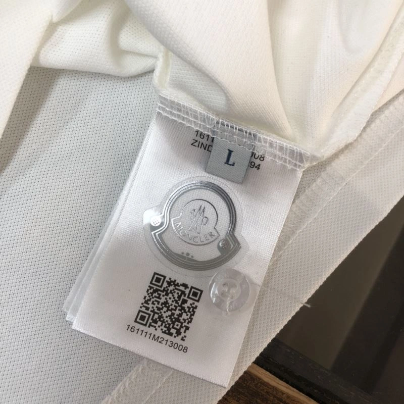 Low-cost Moncler T-Shirts