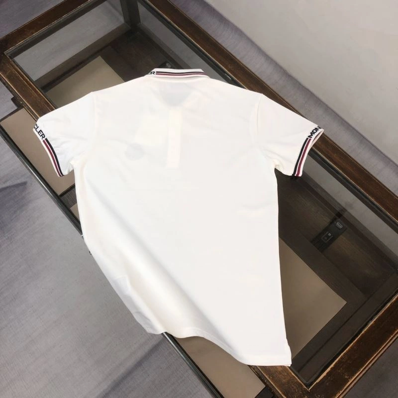 Low-cost Moncler T-Shirts
