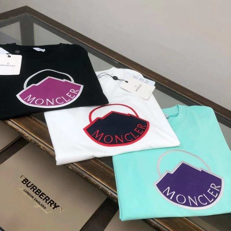 Bargain Moncler T-Shirts
