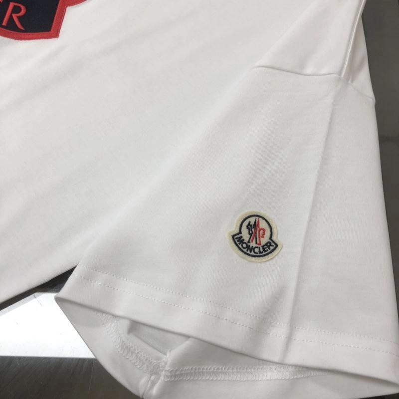 Bargain Moncler T-Shirts