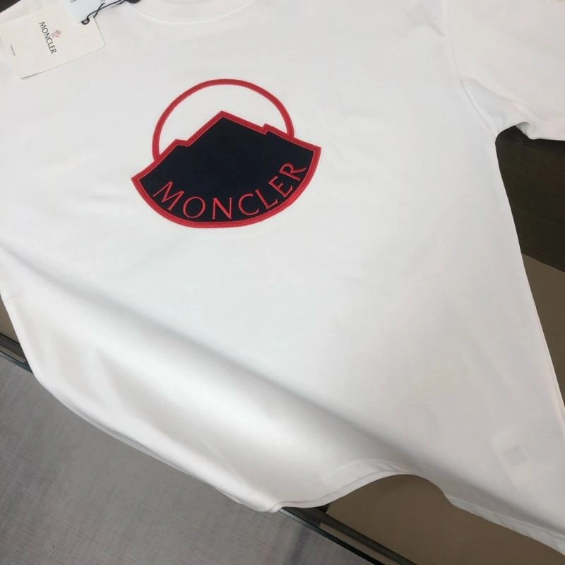 Bargain Moncler T-Shirts